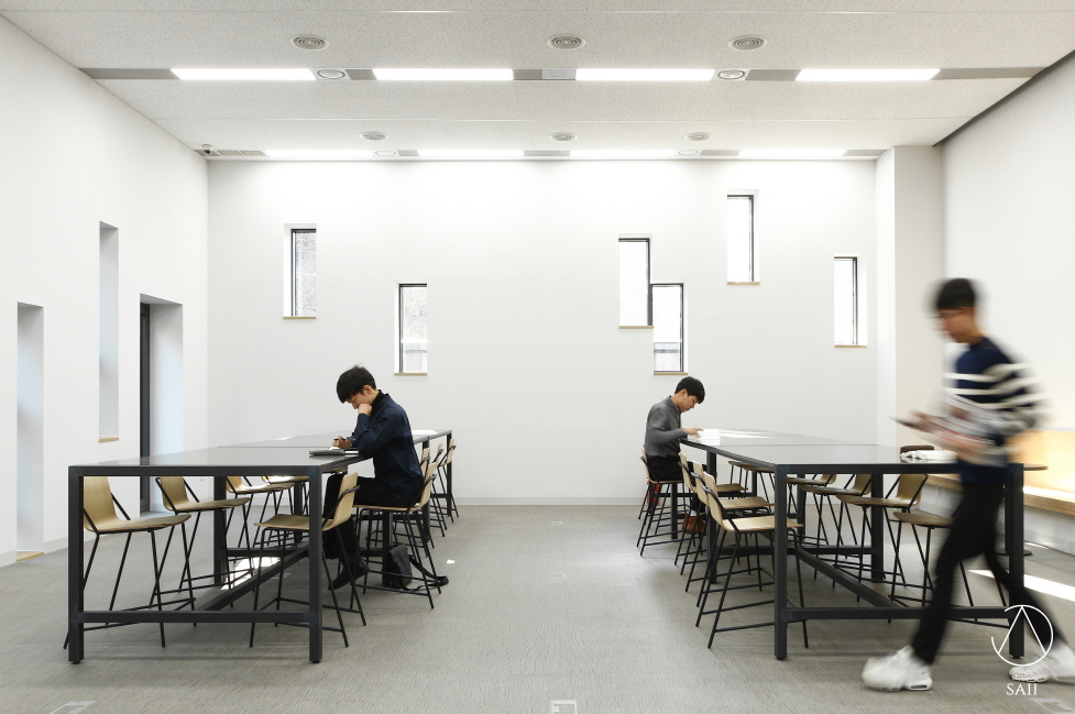 서울대학교 유회진 학술정보관 Library 스튜디오 사이